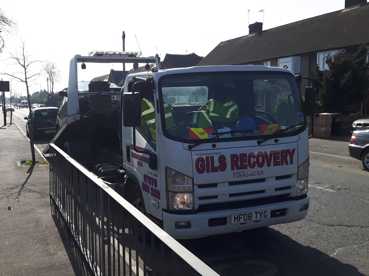 Car breakdown and accident recovery in Enfield, Barnet, Cheshunt ...